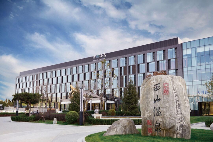 ZENSYSTEM、智闪联国际、朗睿维思LuminaryVerse - 全球领先智能设备制造商，赋能多元照明与智能生活